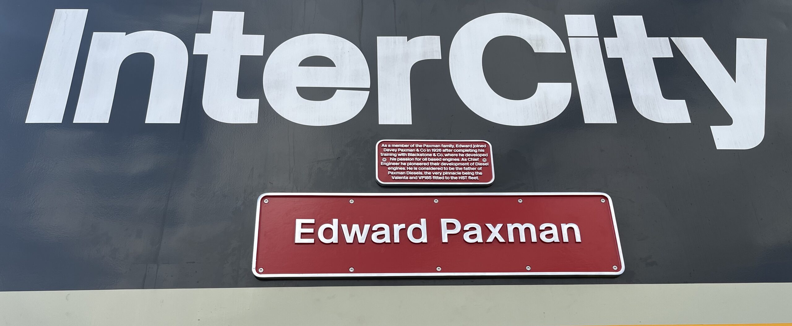 43044 Named Edward Paxman – 125 Group